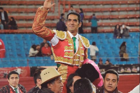 Garibay pone el color | NTR Guadalajara