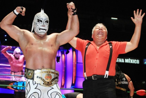 Mephisto es el nuevo campeón welter del Consejo Mundial de Lucha Libre ...