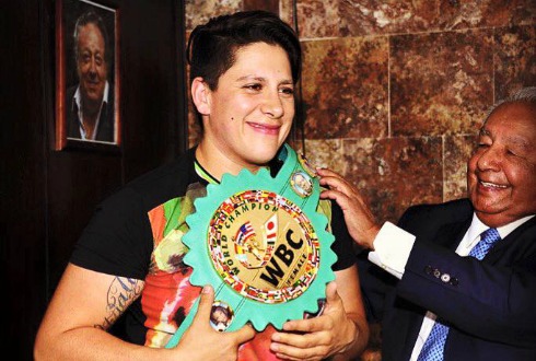 Boxeadora Alejandra Jiménez defenderá título en noviembre - El Diario ...