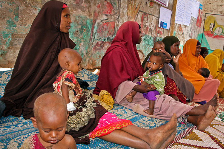 Hambruna, cólera y sequía agobian a Somalia - El Diario NTR | NTR ...