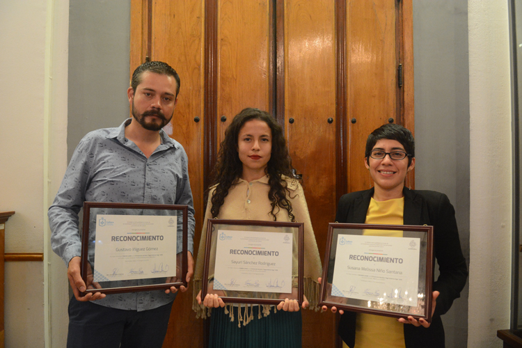 Reconocen al talento poético jalisciense - El Diario NTR | NTR Guadalajara