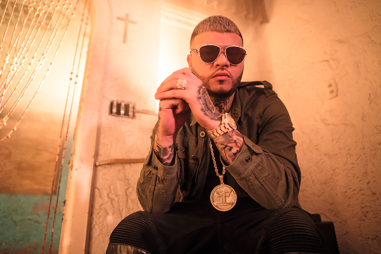 Farruko lanza sin previo aviso su álbum 'Gangalee' - El Diario NTR ...