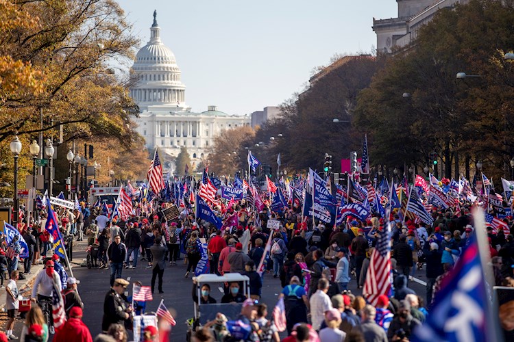 Simpatizantes de Trump marchan en Washington - El Diario NTR | NTR ...