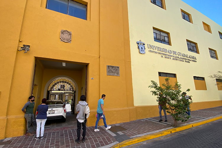 La UdeG regresa a sus aulas en junio | NTR Guadalajara