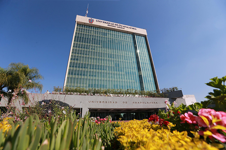 UdeG cumple 96 años de su refundación | NTR Guadalajara