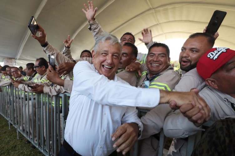 AMLO presume logros en spots previo a su 4º Informe de Gobierno - El ...