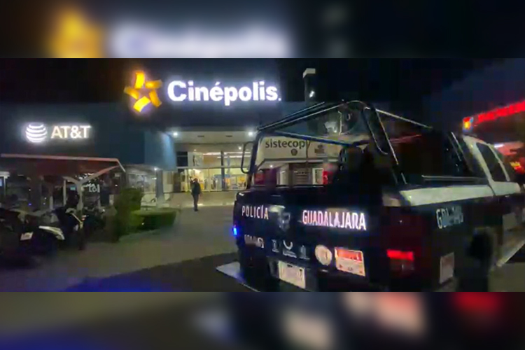 Roban y agreden con cuchillo a sexagenario en cine de La Normal - El ...