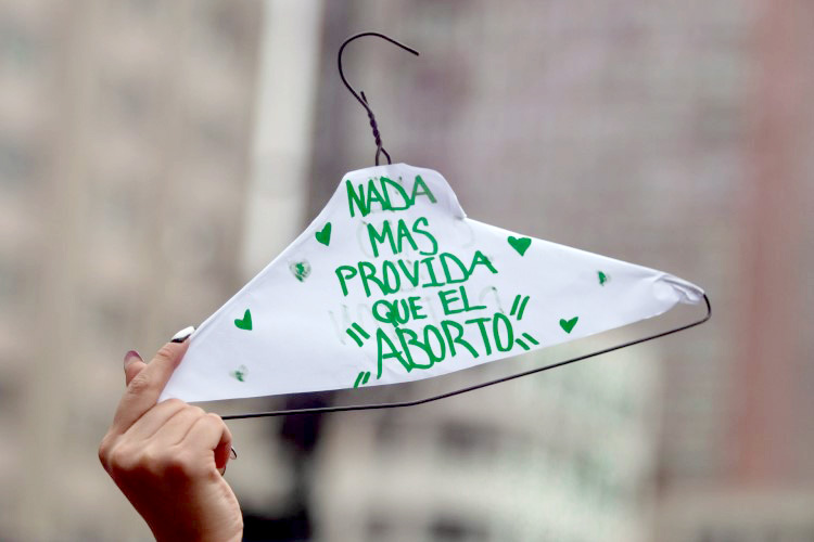 Médicos exigen despenalizar el aborto para salvar vidas | NTR Guadalajara