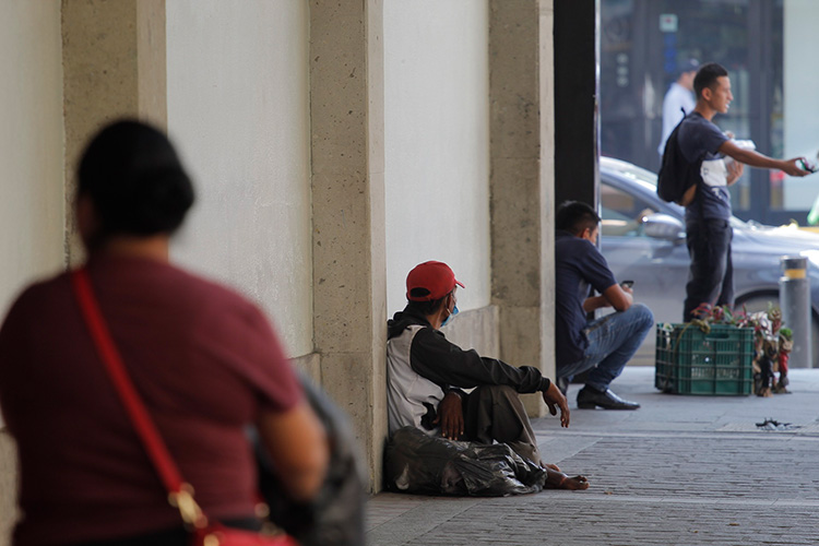 Rezagado, censo de personas en situación de calle | NTR Guadalajara